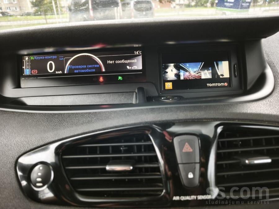 Grey Renault Scenic 2012 in Jelgava, with an engine capacity of 1.50 L and mileage of 250 thousand km for 4890 €, photo 17 on AUTOMOTO.COM.LV