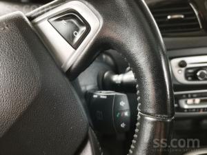 Grey Renault Scenic 2012 in Jelgava, with an engine capacity of 1.50 L and mileage of 250 thousand km for 4890 €, photo 21 on AUTOMOTO.COM.LV