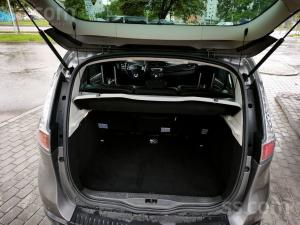 Grey Renault Scenic 2012 in Jelgava, with an engine capacity of 1.50 L and mileage of 250 thousand km for 4890 €, photo 29 on AUTOMOTO.COM.LV