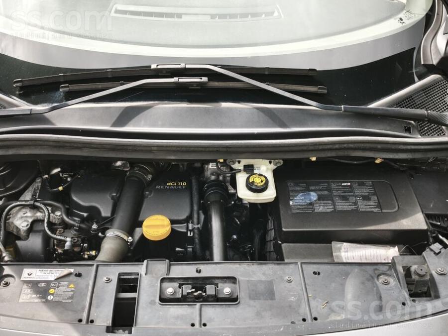Grey Renault Scenic 2012 in Jelgava, with an engine capacity of 1.50 L and mileage of 250 thousand km for 4890 €, photo 31 on AUTOMOTO.COM.LV