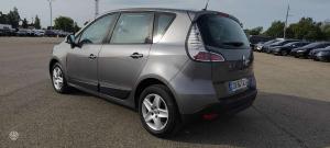 Pelēks Renault Scenic 2012 Marijampole, ar dzinēja tilpumu 1.60 L un nobraukumu 247 tūkst. km par 3750 €, foto 5 vietnē AUTOMOTO.COM.LV
