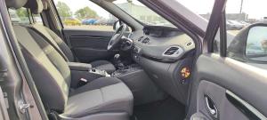 Pelēks Renault Scenic 2012 Marijampole, ar dzinēja tilpumu 1.60 L un nobraukumu 247 tūkst. km par 3750 €, foto 18 vietnē AUTOMOTO.COM.LV