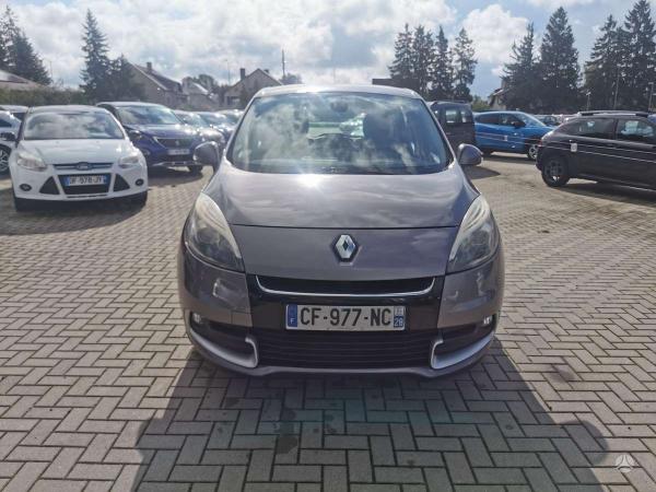 Grey Renault Scenic 2012 in Taurage, with an engine capacity of 1.46 L and mileage of 290 thousand km for 3250 €, photo 7 on AUTOMOTO.COM.LV