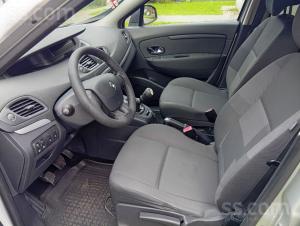 Grey Renault Scenic 2012 in Riga, with an engine capacity of 1.50 L and mileage of 312 thousand km for 2700 €, photo 10 on AUTOMOTO.COM.LV