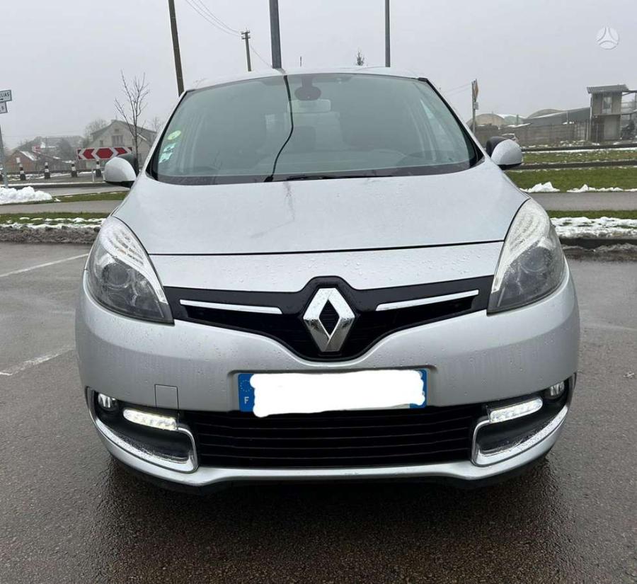 Grey Renault Scenic 2013 in Taurage, with an engine capacity of 1.46 L and mileage of 154 thousand km for 4600 €, photo 1 on AUTOMOTO.COM.LV
