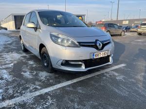 Pelēks Renault Scenic 2013 Kauņa, ar dzinēja tilpumu 1.20 L un nobraukumu 244 tūkst. km par 2700 €, foto 4 vietnē AUTOMOTO.COM.LV
