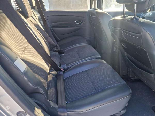 Pelēks Renault Scenic 2013 Ukmergė, ar dzinēja tilpumu 1.60 L un nobraukumu 250 tūkst. km par 3250 €, foto 11 vietnē AUTOMOTO.COM.LV