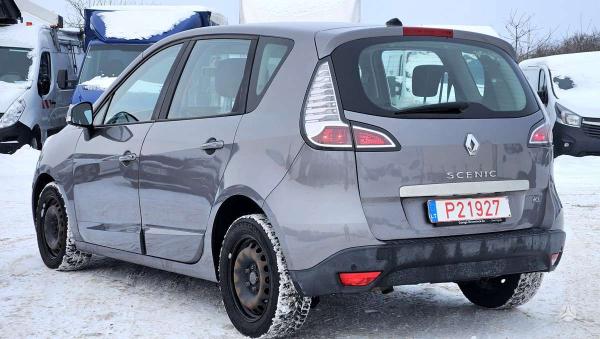 Grey Renault Scenic 2013 in Taurage, with an engine capacity of 1.50 L and mileage of 250 thousand km for 4000 €, photo 3 on AUTOMOTO.COM.LV
