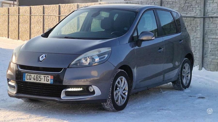 Pelēks Renault Scenic 2013 Tauragė, ar dzinēja tilpumu 1.46 L un nobraukumu 260 tūkst. km par 3300 €, foto 2 vietnē AUTOMOTO.COM.LV