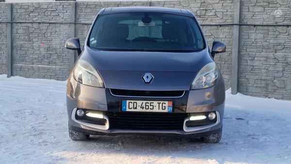 Grey Renault Scenic 2013 in Taurage, with an engine capacity of 1.46 L and mileage of 260 thousand km for 3300 €, photo 5 on AUTOMOTO.COM.LV