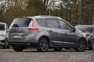 Grey Renault Scenic 2013 in Riga, with an engine capacity of 1.60 L and mileage of 230 thousand km for 5990 €, photo 5 on AUTOMOTO.COM.LV
