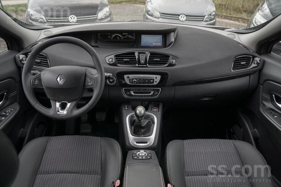 Grey Renault Scenic 2013 in Riga, with an engine capacity of 1.60 L and mileage of 230 thousand km for 5990 €, photo 10 on AUTOMOTO.COM.LV