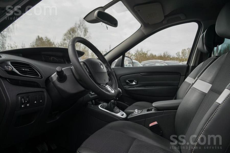 Grey Renault Scenic 2013 in Riga, with an engine capacity of 1.60 L and mileage of 230 thousand km for 5990 €, photo 20 on AUTOMOTO.COM.LV