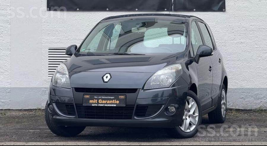 Pelēks Renault Scenic 2013 Ogre, ar dzinēja tilpumu 1.60 L un nobraukumu 145 tūkst. km par 4999 €, foto 3 vietnē AUTOMOTO.COM.LV