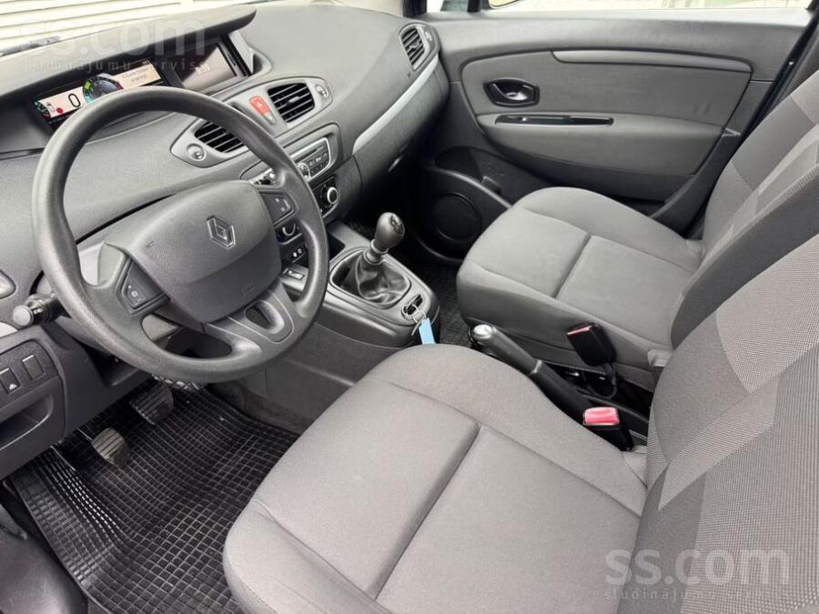 Pelēks Renault Scenic 2013 Ogre, ar dzinēja tilpumu 1.60 L un nobraukumu 145 tūkst. km par 4999 €, foto 10 vietnē AUTOMOTO.COM.LV