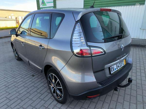 Pelēks Renault Scenic 2013 Tauragė, ar dzinēja tilpumu 1.60 L un nobraukumu 194 tūkst. km par 3700 €, foto 6 vietnē AUTOMOTO.COM.LV