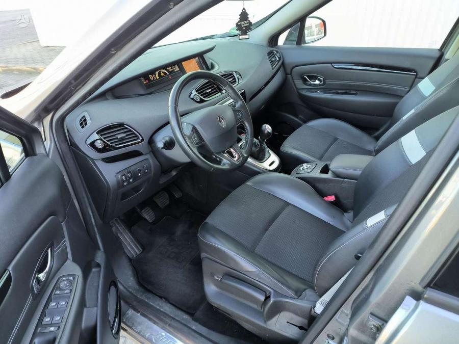 Grey Renault Scenic 2013 in Taurage, with an engine capacity of 1.60 L and mileage of 194 thousand km for 3700 €, photo 11 on AUTOMOTO.COM.LV