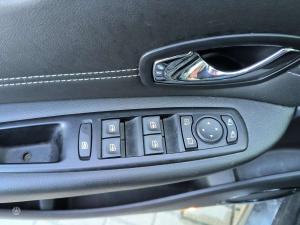 Grey Renault Scenic 2013 in Taurage, with an engine capacity of 1.60 L and mileage of 194 thousand km for 3700 €, photo 12 on AUTOMOTO.COM.LV