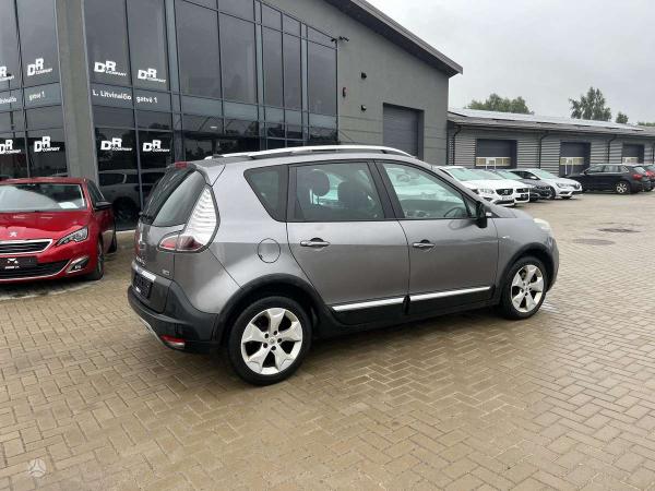 Grey Renault Scenic 2013 in Taurage, with an engine capacity of 1.46 L and mileage of 250 thousand km for 4500 €, photo 7 on AUTOMOTO.COM.LV