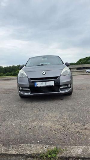 Grey Renault Scenic 2013 in Kaunas, with an engine capacity of 1.46 L and mileage of 251 thousand km for 2400 €, photo 3 on AUTOMOTO.COM.LV