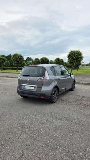 Grey Renault Scenic 2013 in Kaunas, with an engine capacity of 1.46 L and mileage of 251 thousand km for 2400 €, photo 6 on AUTOMOTO.COM.LV