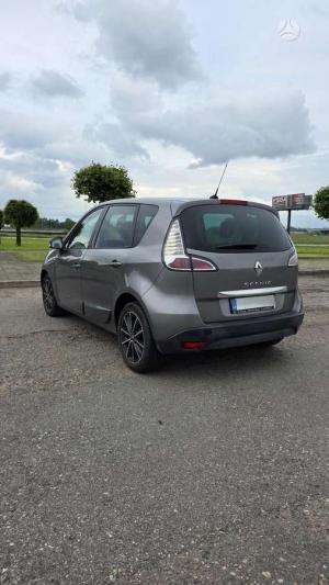 Grey Renault Scenic 2013 in Kaunas, with an engine capacity of 1.46 L and mileage of 251 thousand km for 2400 €, photo 7 on AUTOMOTO.COM.LV