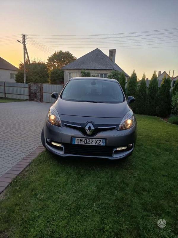 Pelēks Renault Scenic 2014 Tauragė, ar dzinēja tilpumu 1.20 L un nobraukumu 175 tūkst. km par 4000 €, foto 2 vietnē AUTOMOTO.COM.LV