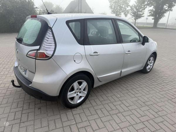 Grey Renault Scenic 2014 in Taurage, with an engine capacity of 1.46 L and mileage of 208 thousand km for 4200 €, photo 5 on AUTOMOTO.COM.LV
