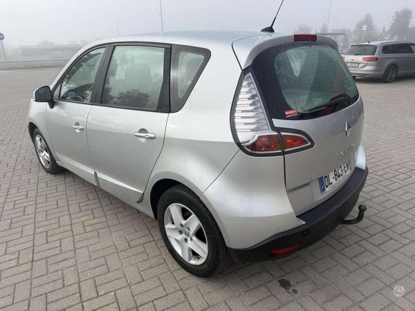 Grey Renault Scenic 2014 in Taurage, with an engine capacity of 1.46 L and mileage of 208 thousand km for 4200 €, photo 7 on AUTOMOTO.COM.LV