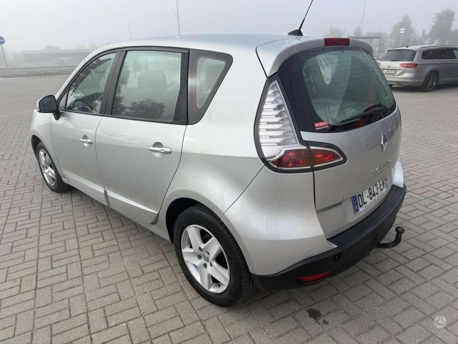 Pelēks Renault Scenic 2014 Tauragė, ar dzinēja tilpumu 1.46 L un nobraukumu 208 tūkst. km par 4200 €, foto 8 vietnē AUTOMOTO.COM.LV