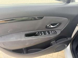 Pelēks Renault Scenic 2014 Tauragė, ar dzinēja tilpumu 1.46 L un nobraukumu 208 tūkst. km par 4200 €, foto 10 vietnē AUTOMOTO.COM.LV