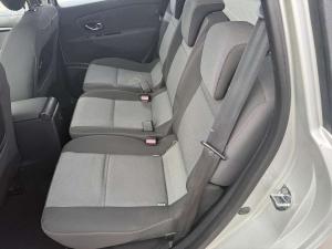 Pelēks Renault Scenic 2014 Tauragė, ar dzinēja tilpumu 1.46 L un nobraukumu 208 tūkst. km par 4200 €, foto 19 vietnē AUTOMOTO.COM.LV