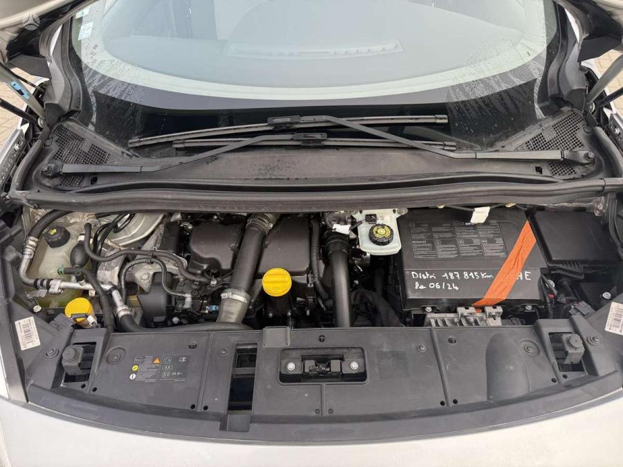 Pelēks Renault Scenic 2014 Tauragė, ar dzinēja tilpumu 1.46 L un nobraukumu 208 tūkst. km par 4200 €, foto 25 vietnē AUTOMOTO.COM.LV