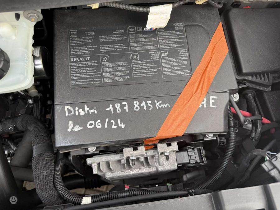 Pelēks Renault Scenic 2014 Tauragė, ar dzinēja tilpumu 1.46 L un nobraukumu 208 tūkst. km par 4200 €, foto 26 vietnē AUTOMOTO.COM.LV