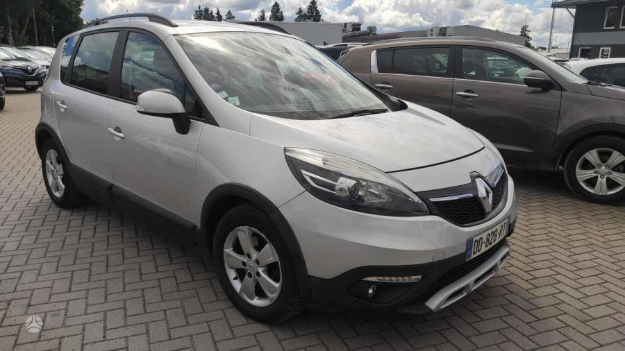 Grey Renault Scenic 2014 in Taurage, with an engine capacity of 1.20 L and mileage of 203 thousand km for 3899 €, photo 4 on AUTOMOTO.COM.LV