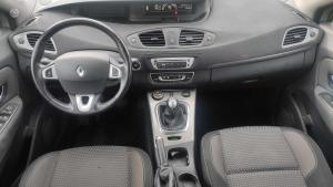 Grey Renault Scenic 2014 in Taurage, with an engine capacity of 1.20 L and mileage of 203 thousand km for 3899 €, photo 6 on AUTOMOTO.COM.LV