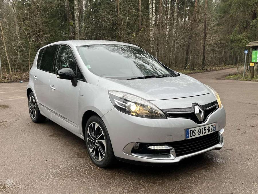 Grey Renault Scenic 2015 in Taurage, with an engine capacity of 1.60 L and mileage of 220 thousand km for 3750 €, photo 1 on AUTOMOTO.COM.LV