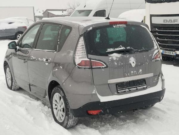 Pelēks Renault Scenic 2015 Tauragė, ar dzinēja tilpumu 1.46 L un nobraukumu 235 tūkst. km par 5300 €, foto 4 vietnē AUTOMOTO.COM.LV