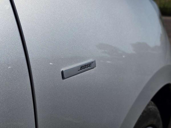 Grey Renault Scenic 2015 in Taurage, with an engine capacity of 1.60 L and mileage of 228 thousand km for 4800 €, photo 8 on AUTOMOTO.COM.LV