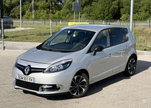 Grey Renault Scenic 2015 in Taurage, with an engine capacity of 1.60 L and mileage of 228 thousand km for 4499 €, photo 4 on AUTOMOTO.COM.LV