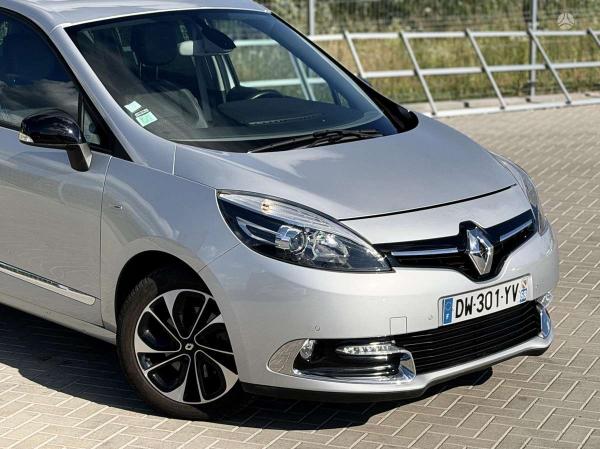 Grey Renault Scenic 2015 in Taurage, with an engine capacity of 1.60 L and mileage of 228 thousand km for 4499 €, photo 7 on AUTOMOTO.COM.LV