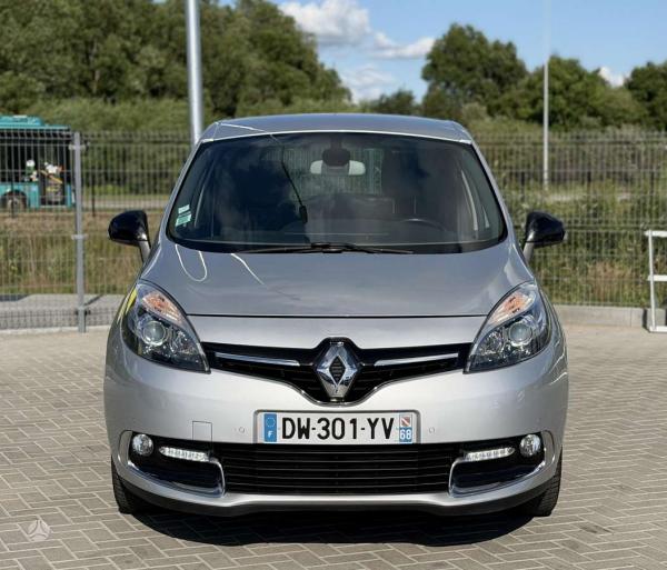 Grey Renault Scenic 2015 in Taurage, with an engine capacity of 1.60 L and mileage of 228 thousand km for 4499 €, photo 10 on AUTOMOTO.COM.LV