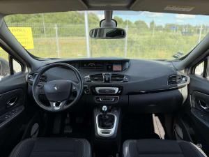 Grey Renault Scenic 2015 in Taurage, with an engine capacity of 1.60 L and mileage of 228 thousand km for 4499 €, photo 32 on AUTOMOTO.COM.LV