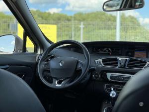 Grey Renault Scenic 2015 in Taurage, with an engine capacity of 1.60 L and mileage of 228 thousand km for 4499 €, photo 33 on AUTOMOTO.COM.LV