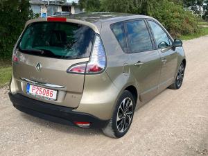 Pelēks Renault Scenic 2015 Marijampole, ar dzinēja tilpumu 1.50 L un nobraukumu 148 tūkst. km par 4650 €, foto 6 vietnē AUTOMOTO.COM.LV