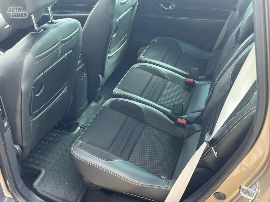 Pelēks Renault Scenic 2015 Marijampole, ar dzinēja tilpumu 1.50 L un nobraukumu 148 tūkst. km par 4650 €, foto 8 vietnē AUTOMOTO.COM.LV