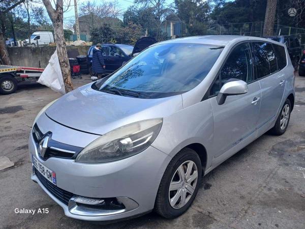 Grey Renault Scenic 2016 in Taurage, with an engine capacity of 1.46 L and mileage of 320 thousand km for 3300 €, photo 1 on AUTOMOTO.COM.LV