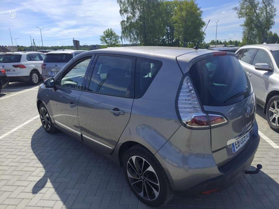 Grey Renault Scenic 2016 in Taurage, with an engine capacity of 1.46 L and mileage of 253 thousand km for 3900 €, photo 6 on AUTOMOTO.COM.LV