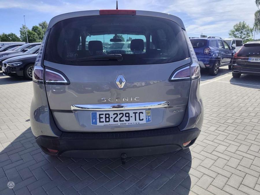 Grey Renault Scenic 2016 in Taurage, with an engine capacity of 1.46 L and mileage of 253 thousand km for 3900 €, photo 7 on AUTOMOTO.COM.LV