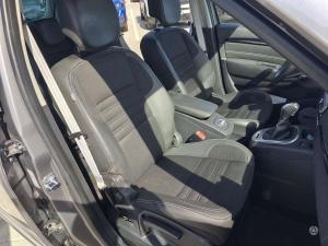 Grey Renault Scenic 2016 in Taurage, with an engine capacity of 1.46 L and mileage of 253 thousand km for 3900 €, photo 15 on AUTOMOTO.COM.LV